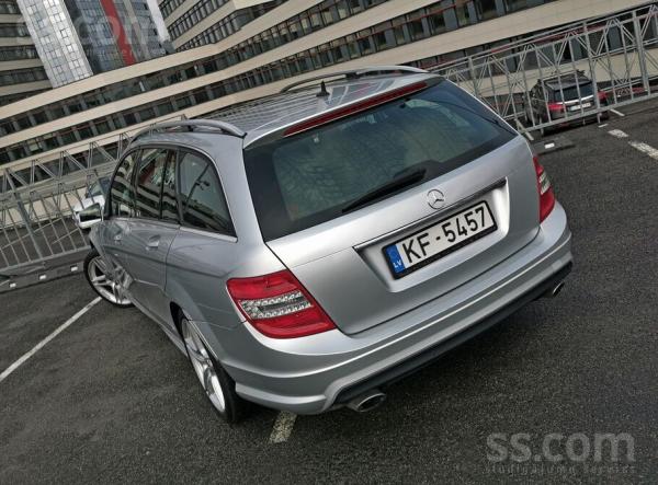 Pelēks Mercedes-Benz c-220 2008 Rīga, ar dzinēja tilpumu 2.20 L un nobraukumu 0 tūkst. km par 7190 €, foto 9 vietnē AUTOMOTO.COM.LV