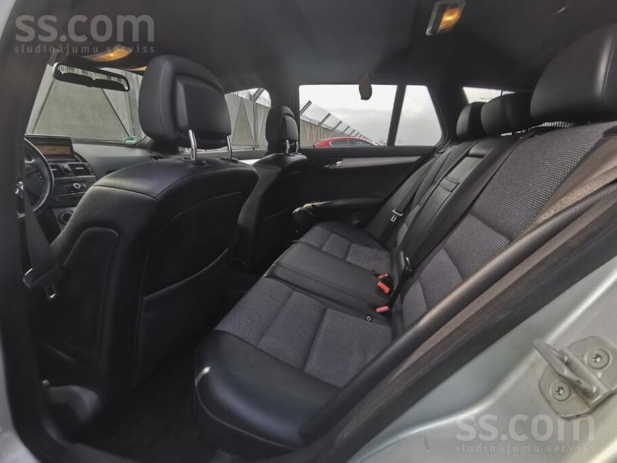 Pelēks Mercedes-Benz c-220 2008 Rīga, ar dzinēja tilpumu 2.20 L un nobraukumu 0 tūkst. km par 7190 €, foto 18 vietnē AUTOMOTO.COM.LV