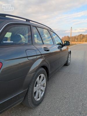 Grey Mercedes-Benz c-220 2008 in Vilnius, with an engine capacity of 2.20 L and mileage of 288 thousand km for 3900 €, photo 9 on AUTOMOTO.COM.LV