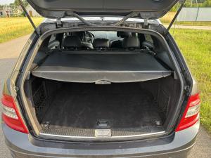 Pelēks Mercedes-Benz c-220 2008 Raseiniai, ar dzinēja tilpumu 2.10 L un nobraukumu 287 tūkst. km par 4499 €, foto 20 vietnē AUTOMOTO.COM.LV