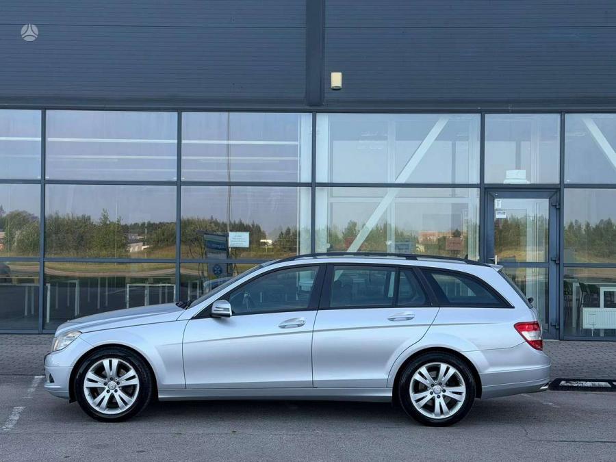 Pelēks Mercedes-Benz c-220 2008 Panevēža, ar dzinēja tilpumu 2.18 L un nobraukumu 323 tūkst. km par 4300 €, foto 8 vietnē AUTOMOTO.COM.LV