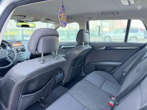 Pelēks Mercedes-Benz c-220 2008 Panevēža, ar dzinēja tilpumu 2.18 L un nobraukumu 323 tūkst. km par 4300 €, foto 20 vietnē AUTOMOTO.COM.LV
