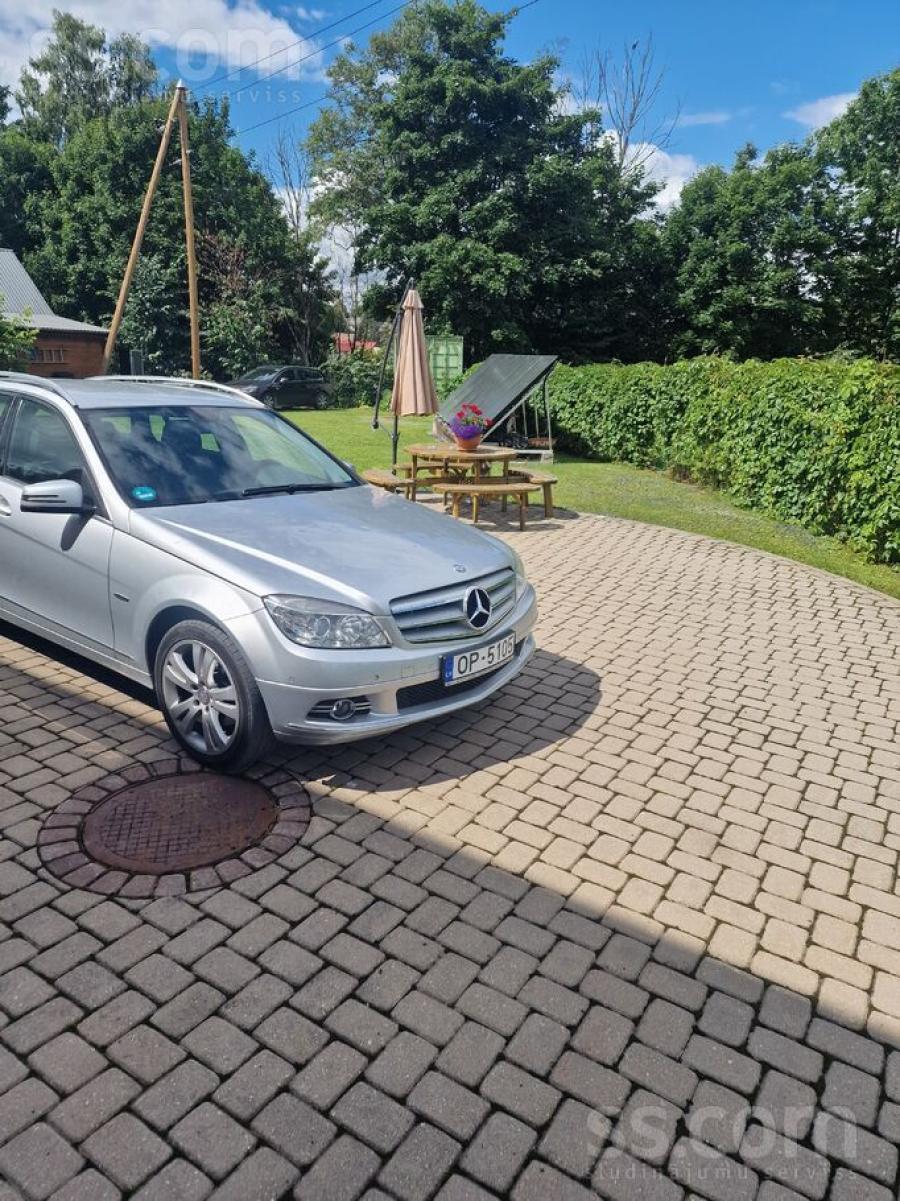 Pelēks Mercedes-Benz c-220 2008 Cēsis, ar dzinēja tilpumu 2.10 L un nobraukumu 350 tūkst. km par 5550 €, foto 1 vietnē AUTOMOTO.COM.LV
