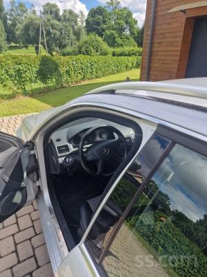 Pelēks Mercedes-Benz c-220 2008 Cēsis, ar dzinēja tilpumu 2.10 L un nobraukumu 350 tūkst. km par 5550 €, foto 12 vietnē AUTOMOTO.COM.LV