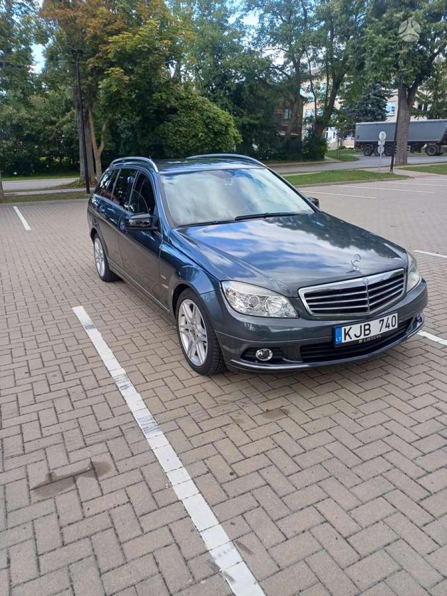 Pelēks Mercedes-Benz c-220 2008 Tauragė, ar dzinēja tilpumu 2.20 L un nobraukumu 332 tūkst. km par 4200 €, foto 3 vietnē AUTOMOTO.COM.LV