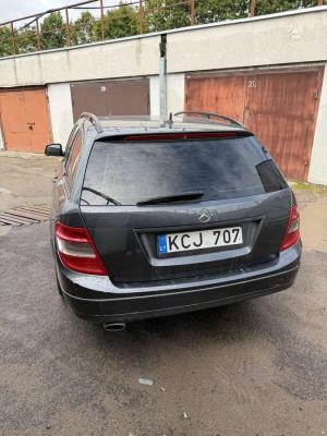 Pelēks Mercedes-Benz c-220 2008 Viļņa, ar dzinēja tilpumu 2.20 L un nobraukumu 420 tūkst. km par 1880 €, foto 6 vietnē AUTOMOTO.COM.LV