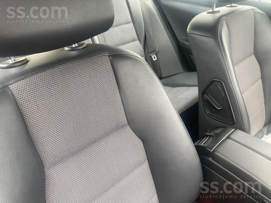 Pelēks Mercedes-Benz c-220 2008 Rīga, ar dzinēja tilpumu 2.20 L un nobraukumu 308 tūkst. km par 3900 €, foto 16 vietnē AUTOMOTO.COM.LV
