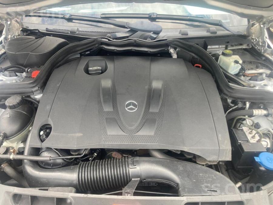 Pelēks Mercedes-Benz c-220 2008 Rīga, ar dzinēja tilpumu 2.20 L un nobraukumu 308 tūkst. km par 3900 €, foto 22 vietnē AUTOMOTO.COM.LV