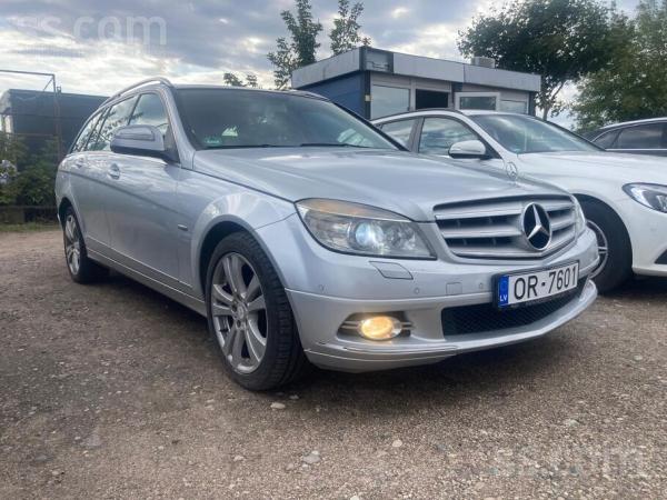 Grey Mercedes-Benz c-220 2008 in Riga, with an engine capacity of 2.20 L and mileage of 308 thousand km for 3900 €, photo 1 on AUTOMOTO.COM.LV