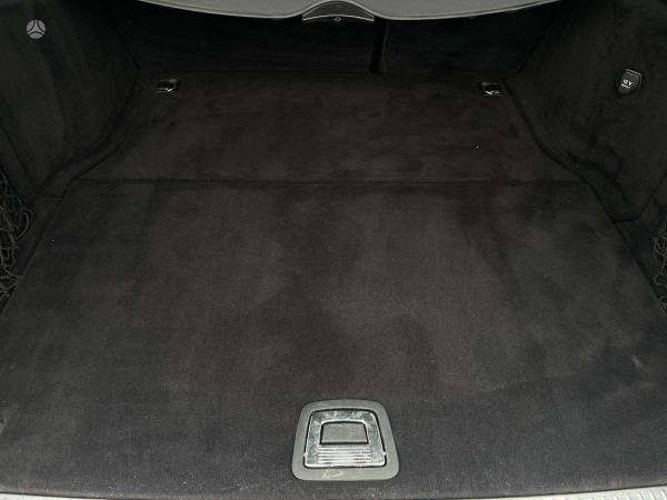 Grey Mercedes-Benz c-220 2008 in Vilnius, with an engine capacity of 2.20 L and mileage of 316 thousand km for 2799 €, photo 11 on AUTOMOTO.COM.LV