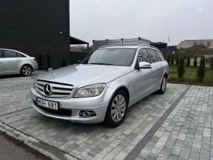 Pelēks Mercedes-Benz c-220 2009 Klaipėda, ar dzinēja tilpumu 2.14 L un nobraukumu 316 tūkst. km par 4000 €, foto  vietnē AUTOMOTO.COM.LV