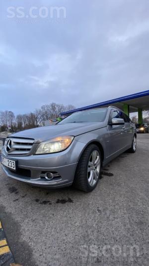Grey Mercedes-Benz c-220 2009 in Riga, with an engine capacity of 2.20 L and mileage of 280 thousand km for 4800 €, photo  on AUTOMOTO.COM.LV