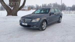 Pelēks Mercedes-Benz c-220 2009 Alūksne, ar dzinēja tilpumu 2.10 L un nobraukumu 0 tūkst. km par 4550 €, foto  vietnē AUTOMOTO.COM.LV