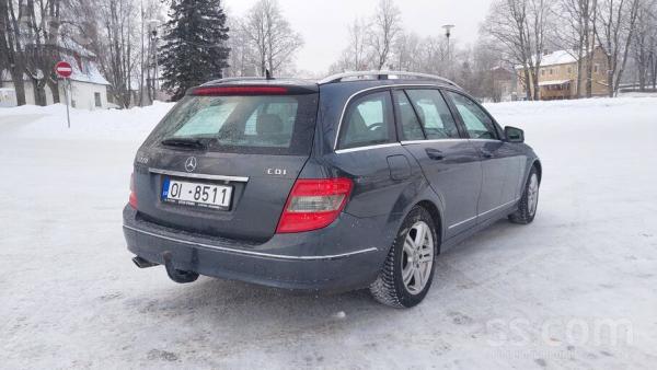 Pelēks Mercedes-Benz c-220 2009 Alūksne, ar dzinēja tilpumu 2.10 L un nobraukumu 0 tūkst. km par 4550 €, foto 5 vietnē AUTOMOTO.COM.LV