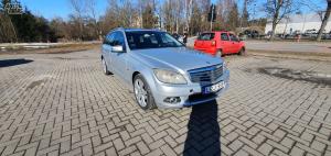 Grey Mercedes-Benz c-220 2009 in Vilnius, with an engine capacity of 2.10 L and mileage of 400 thousand km for 2350 €, photo 4 on AUTOMOTO.COM.LV
