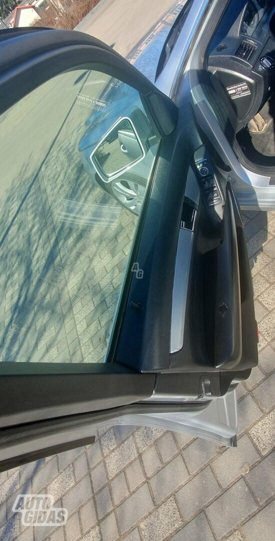 Grey Mercedes-Benz c-220 2009 in Vilnius, with an engine capacity of 2.20 L and mileage of 420 thousand km for 2450 €, photo 6 on AUTOMOTO.COM.LV