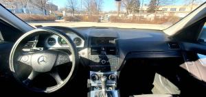 Grey Mercedes-Benz c-220 2009 in Vilnius, with an engine capacity of 2.20 L and mileage of 420 thousand km for 2450 €, photo 12 on AUTOMOTO.COM.LV