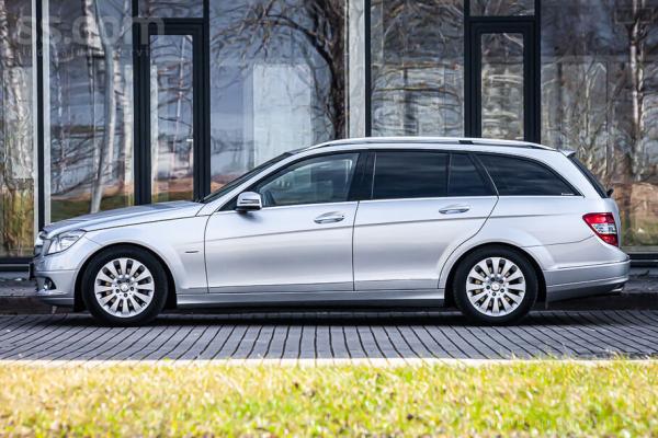 Pelēks Mercedes-Benz c-220 2009 Tukums, ar dzinēja tilpumu 2.20 L un nobraukumu 292 tūkst. km par 6800 €, foto 6 vietnē AUTOMOTO.COM.LV