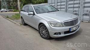 Pelēks Mercedes-Benz c-220 2009 Rīga, ar dzinēja tilpumu 2.20 L un nobraukumu 375 tūkst. km par 3100 €, foto  vietnē AUTOMOTO.COM.LV