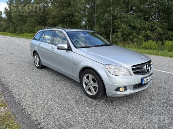 Grey Mercedes-Benz c-220 2009 in Riga, with an engine capacity of 2.20 L and mileage of 247 thousand km for 4250 €, photo 1 on AUTOMOTO.COM.LV