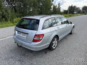 Pelēks Mercedes-Benz c-220 2009 Rīga, ar dzinēja tilpumu 2.20 L un nobraukumu 247 tūkst. km par 4250 €, foto 5 vietnē AUTOMOTO.COM.LV