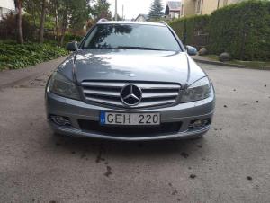 Серый Мерседес Ц 220 2009 в Вильнюс, объемом двигателя 2.20 л и пробегом 33 тыс. км за 2999 €, фото 4 на AUTOMOTO.COM.LV