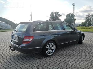 Серый Мерседес Ц 220 2009 в Валмиера, объемом двигателя 2.20 л и пробегом 362 тыс. км за 4400 €, фото 5 на AUTOMOTO.COM.LV