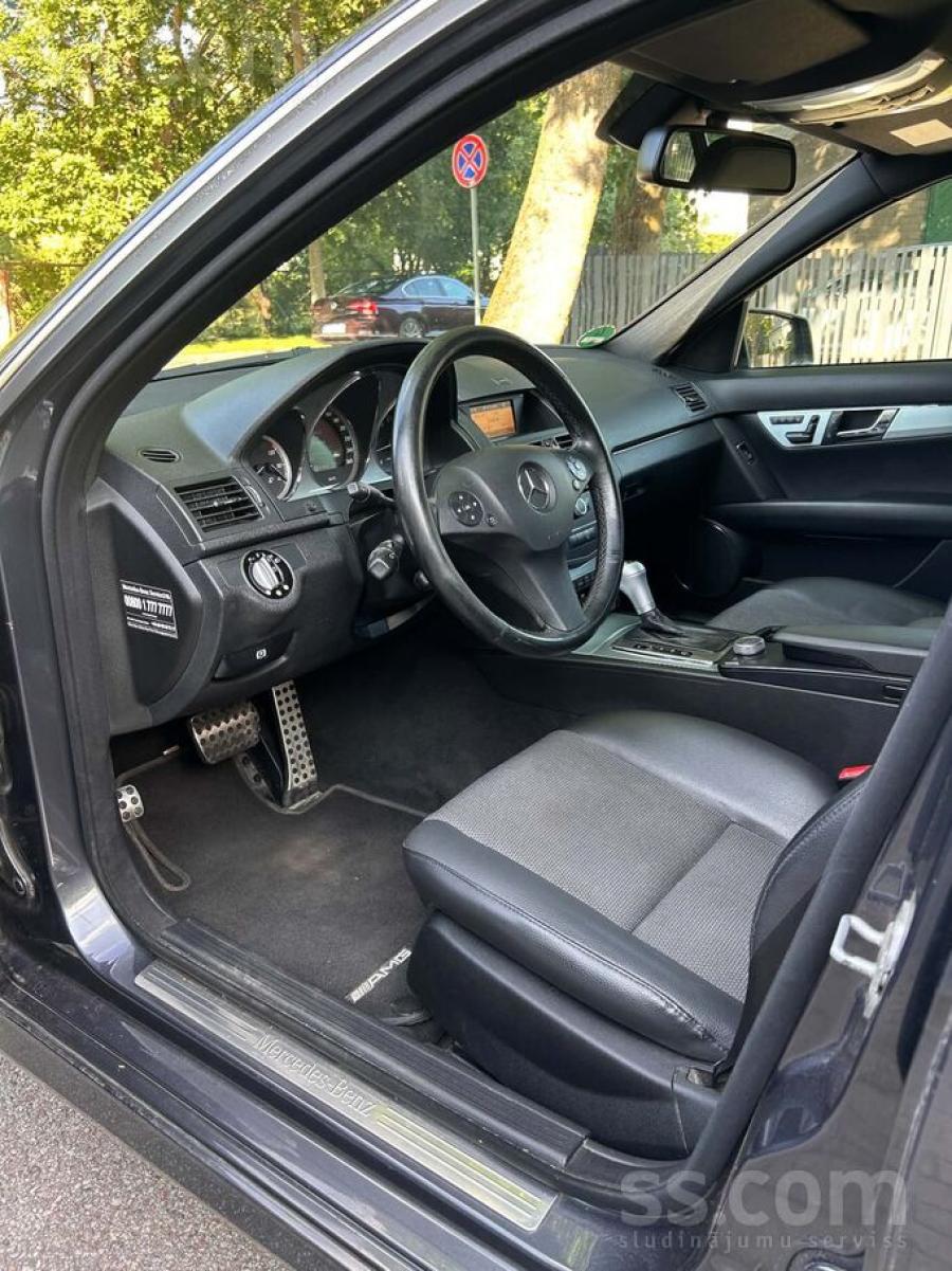 Pelēks Mercedes-Benz c-220 2009 Liepāja, ar dzinēja tilpumu 2.20 L un nobraukumu 275 tūkst. km par 5000 €, foto 11 vietnē AUTOMOTO.COM.LV