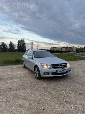 Grey Mercedes-Benz c-220 2009 in Riga, with an engine capacity of 2.20 L and mileage of 249 thousand km for 4900 €, photo  on AUTOMOTO.COM.LV