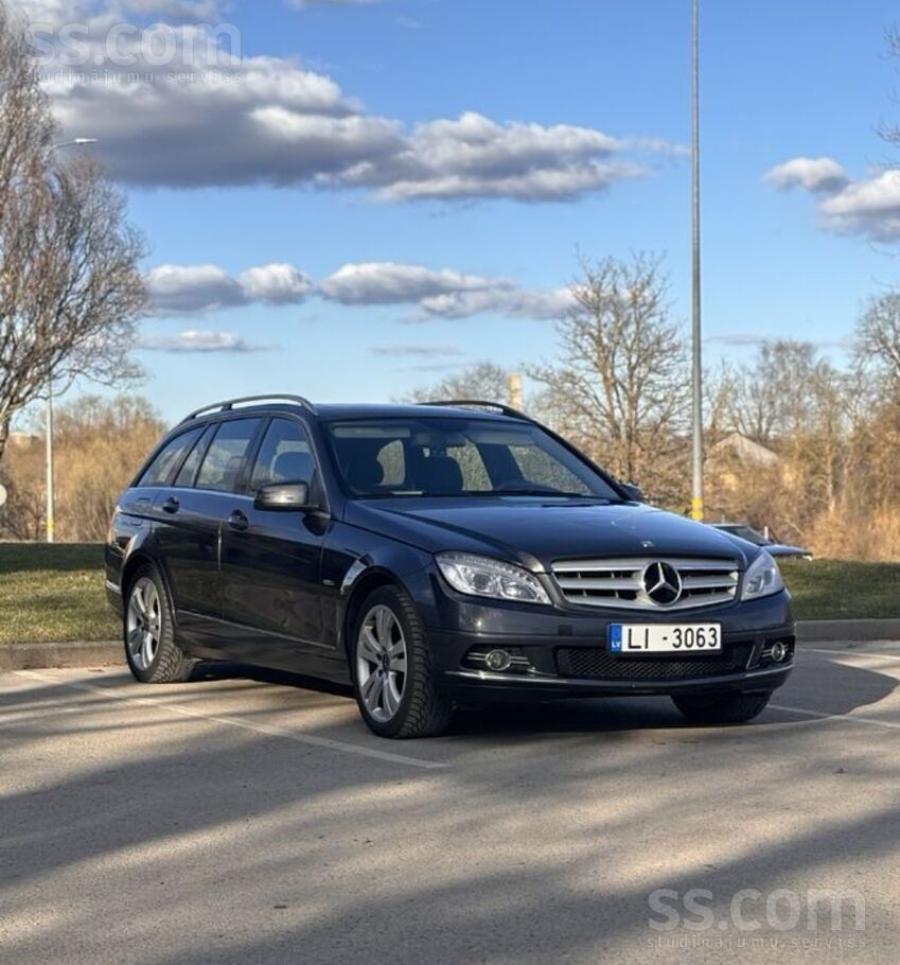 Grey Mercedes-Benz c-220 2009 in Valmiera, with an engine capacity of 2.20 L and mileage of 362 thousand km for 3800 €, photo 7 on AUTOMOTO.COM.LV