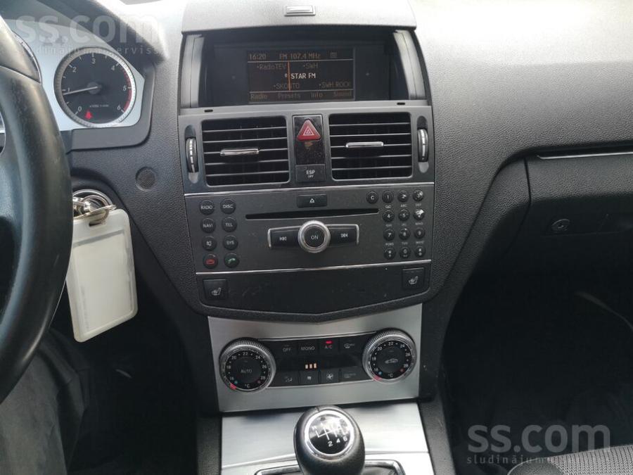 Grey Mercedes-Benz c-220 2009 in Valmiera, with an engine capacity of 2.20 L and mileage of 362 thousand km for 3800 €, photo 11 on AUTOMOTO.COM.LV