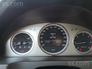 Grey Mercedes-Benz c-220 2009 in Valmiera, with an engine capacity of 2.20 L and mileage of 362 thousand km for 3800 €, photo 12 on AUTOMOTO.COM.LV