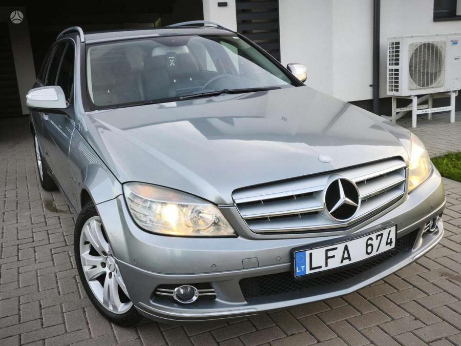 Grey Mercedes-Benz c-220 2009 in Prienai, with an engine capacity of 2.20 L and mileage of 450 thousand km for 3000 €, photo 6 on AUTOMOTO.COM.LV