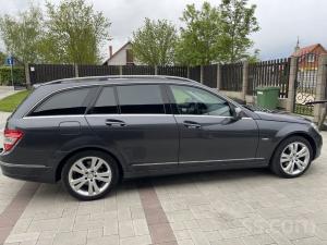 Pelēks Mercedes-Benz c-220 2010 Bauska, ar dzinēja tilpumu 2.20 L un nobraukumu 255 tūkst. km par 3500 €, foto 5 vietnē AUTOMOTO.COM.LV