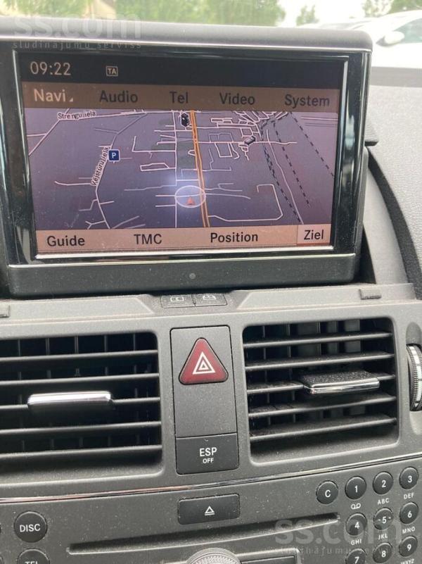 Grey Mercedes-Benz c-220 2010 in Riga, with an engine capacity of 2.20 L and mileage of 275 thousand km for 5700 €, photo 8 on AUTOMOTO.COM.LV