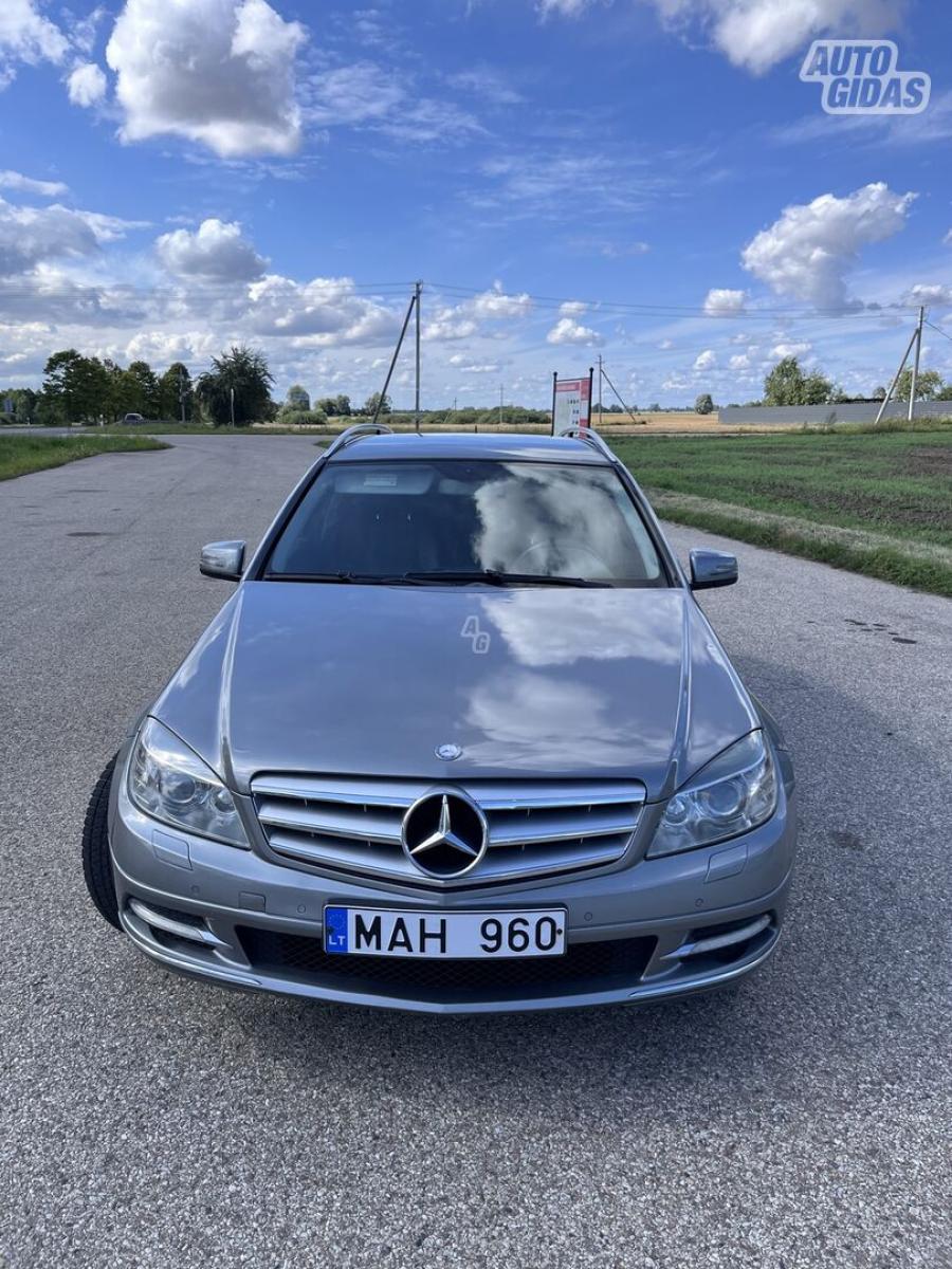 Pelēks Mercedes-Benz c-220 2010 Vilkaviškis, ar dzinēja tilpumu 2.10 L un nobraukumu 324 tūkst. km par 3350 €, foto 8 vietnē AUTOMOTO.COM.LV