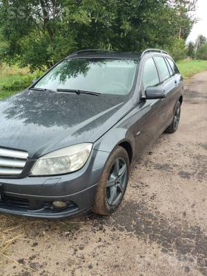 Grey Mercedes-Benz c-220 2010 in Riga, with an engine capacity of 2.20 L and mileage of 387 thousand km for 2000 €, photo  on AUTOMOTO.COM.LV