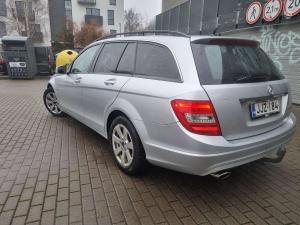 Pelēks Mercedes-Benz c-220 2011 Kauņa, ar dzinēja tilpumu 2.14 L un nobraukumu 349 tūkst. km par 4000 €, foto 4 vietnē AUTOMOTO.COM.LV