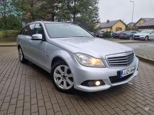 Grey Mercedes-Benz c-220 2011 in Kaunas, with an engine capacity of 2.14 L and mileage of 358 thousand km for 4150 €, photo  on AUTOMOTO.COM.LV