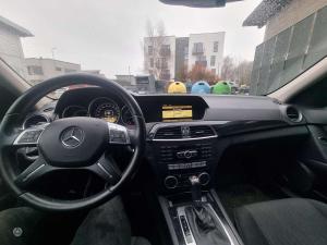 Pelēks Mercedes-Benz c-220 2011 Kauņa, ar dzinēja tilpumu 2.14 L un nobraukumu 365 tūkst. km par 4100 €, foto 8 vietnē AUTOMOTO.COM.LV