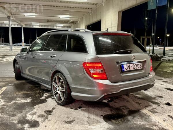 Pelēks Mercedes-Benz c-220 2011 Rīga, ar dzinēja tilpumu 2.20 L un nobraukumu 443 tūkst. km par 7490 €, foto 8 vietnē AUTOMOTO.COM.LV