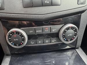Серый Мерседес Ц 220 2011 в Каунас, объемом двигателя 2.20 л и пробегом 299 тыс. км за 3850 €, фото 16 на AUTOMOTO.COM.LV