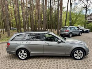 Серый Мерседес Ц 220 2011 в Каунас, объемом двигателя 2.20 л и пробегом 299 тыс. км за 3850 €, фото 21 на AUTOMOTO.COM.LV