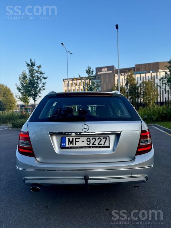 Grey Mercedes-Benz c-220 2011 in Riga, with an engine capacity of 2.20 L and mileage of 0 thousand km for 5000 €, photo 5 on AUTOMOTO.COM.LV