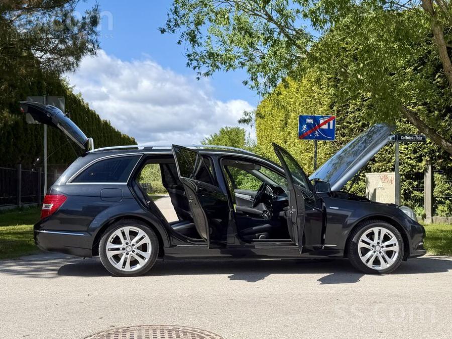 Pelēks Mercedes-Benz c-220 2011 Rīga, ar dzinēja tilpumu 2.20 L un nobraukumu 277 tūkst. km par 5850 €, foto 17 vietnē AUTOMOTO.COM.LV