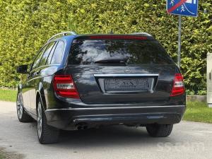 Pelēks Mercedes-Benz c-220 2011 Rīga, ar dzinēja tilpumu 2.20 L un nobraukumu 277 tūkst. km par 5850 €, foto 26 vietnē AUTOMOTO.COM.LV