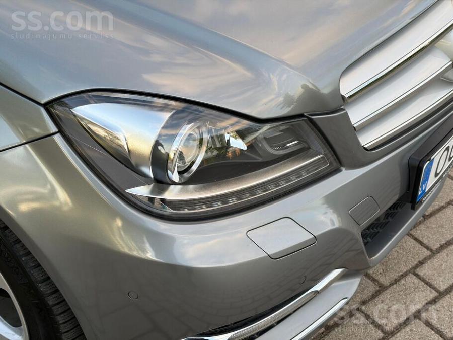 Серый Мерседес Ц 220 2011 в Мадона, объемом двигателя 2.20 л и пробегом 356 тыс. км за 5950 €, фото 10 на AUTOMOTO.COM.LV