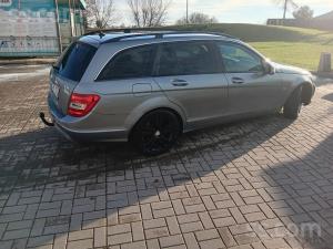 Pelēks Mercedes-Benz c-220 2011 Rēzekne, ar dzinēja tilpumu 2.20 L un nobraukumu 451 tūkst. km par 2800 €, foto 4 vietnē AUTOMOTO.COM.LV