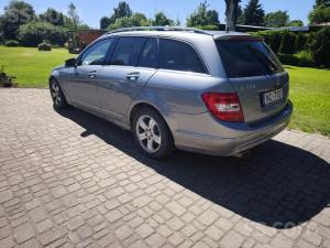 Pelēks Mercedes-Benz c-220 2011 Cēsis, ar dzinēja tilpumu 2.10 L un nobraukumu 293 tūkst. km par 4900 €, foto 5 vietnē AUTOMOTO.COM.LV