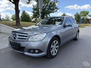 Pelēks Mercedes-Benz c-220 2011 Panevēža, ar dzinēja tilpumu 2.10 L un nobraukumu 308 tūkst. km par 4850 €, foto  vietnē AUTOMOTO.COM.LV